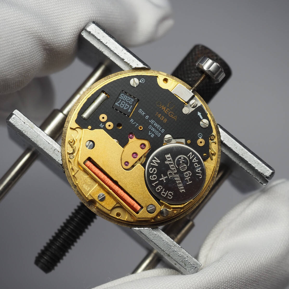 Yahoo!オークション - 稼働品 オメガ 純正ムーブメント Cal.1438 ETA2...