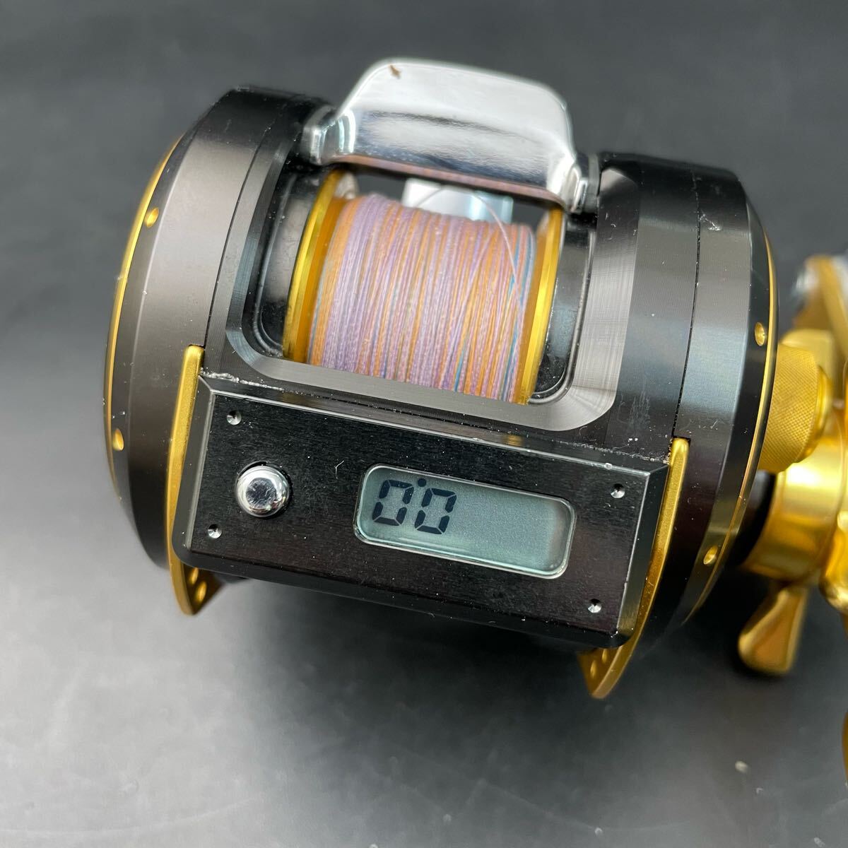 Yahoo!オークション - ダイワ ミリオネア ICV 100L カウンター付き 日...