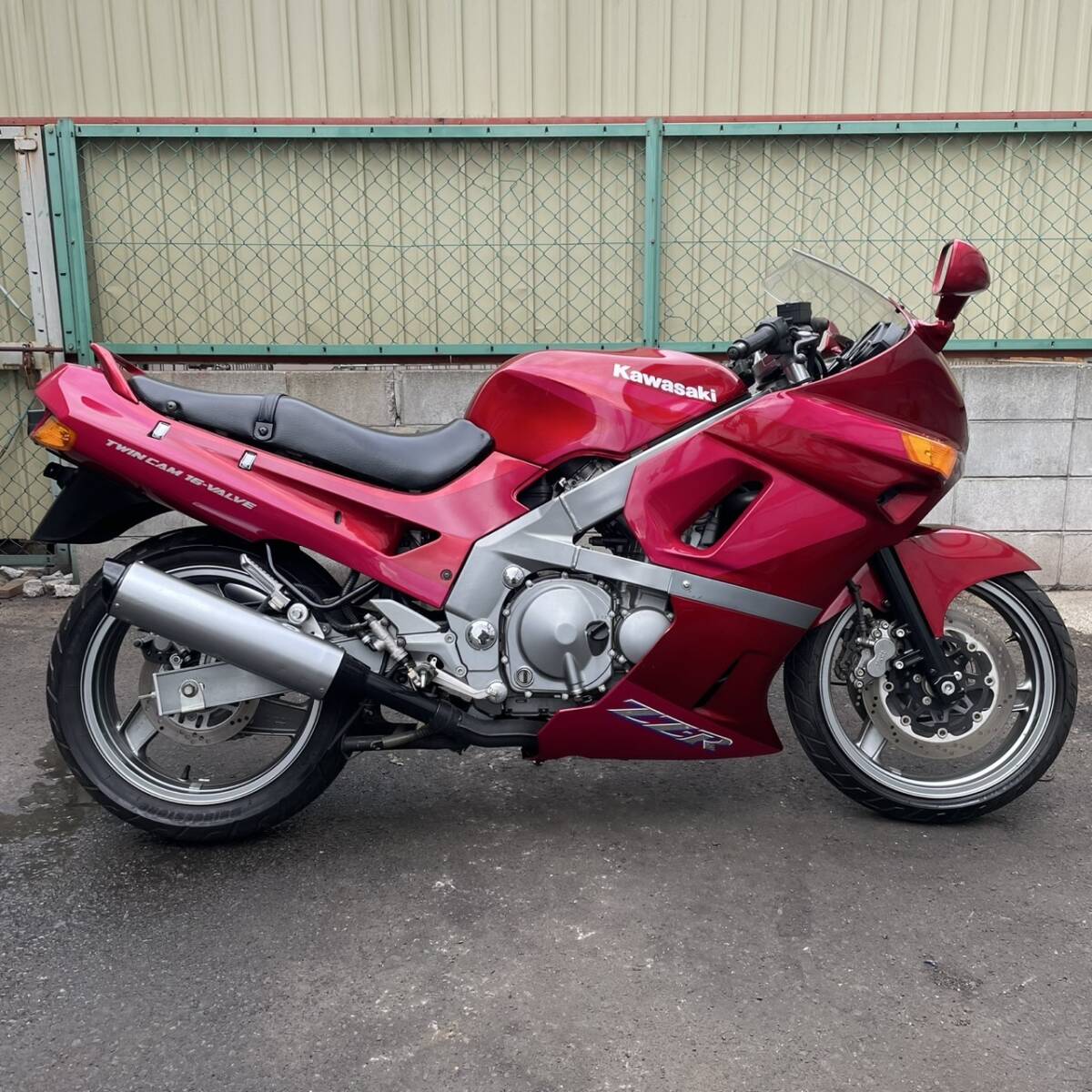 Yahoo!オークション - カワサキ ZZ-R400 ZX400K 5463㎞ エンジン実働 4...