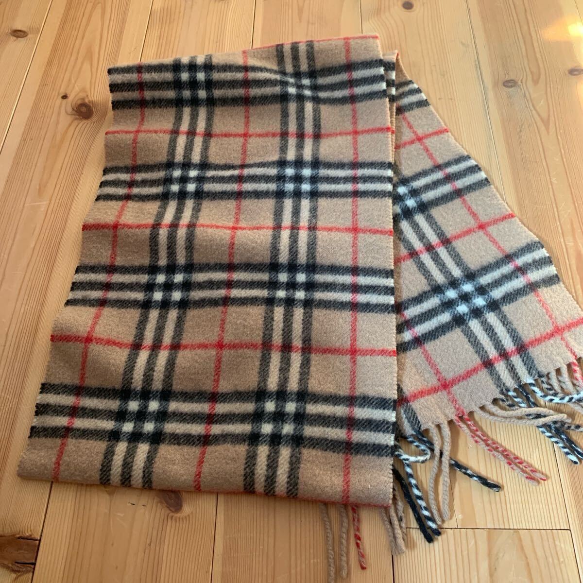 Yahoo!オークション - Y73 Burberrys チェック柄 マフラー 100%ラムウ...