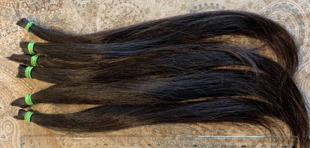 Yahoo!オークション - 髪束・毛束・約30cm・約78g 【エクステ・ヘアー...