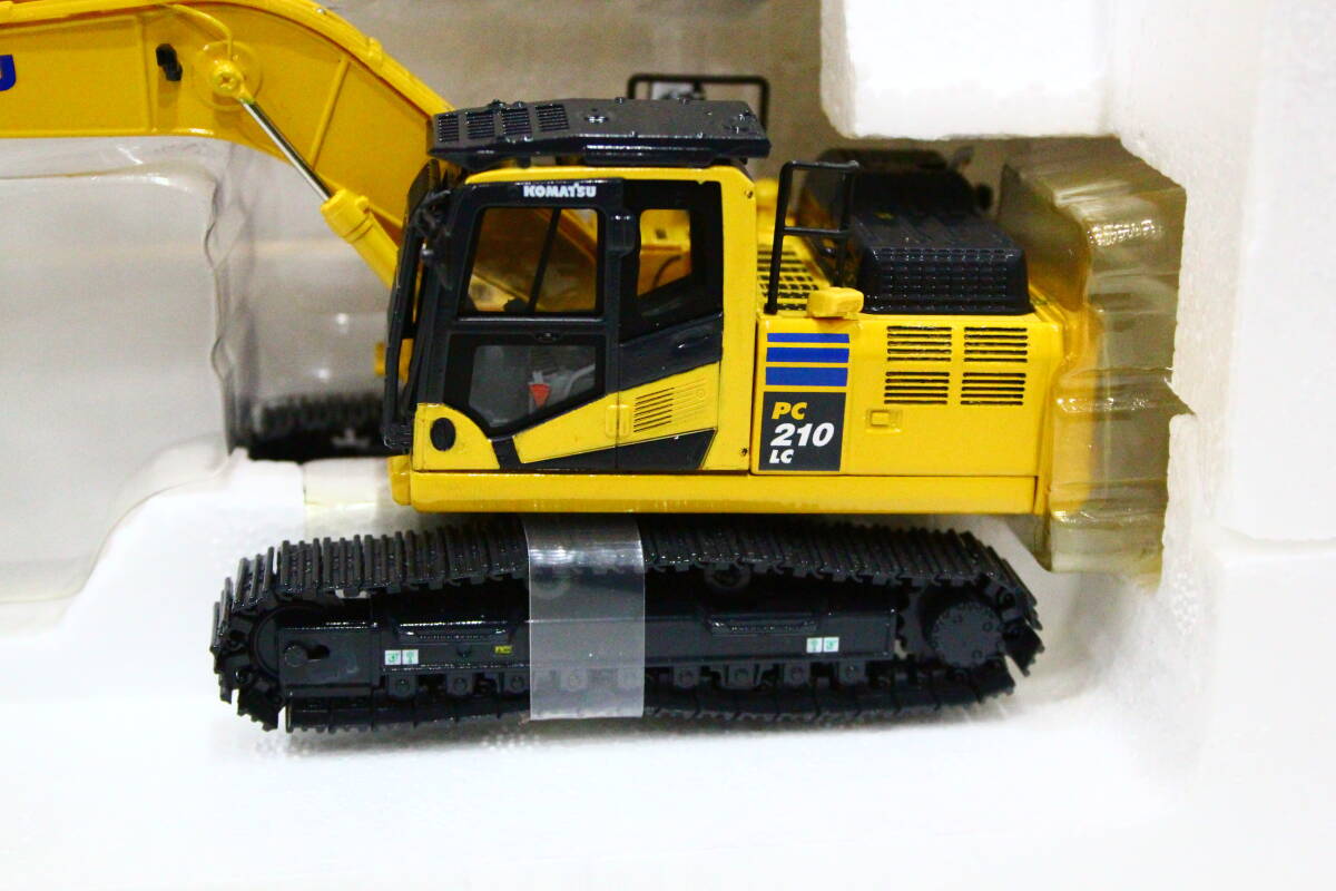 Yahoo!オークション - TJ01164 KOMATSU 1/50 コマツ PC210 LC-11 重機 ...