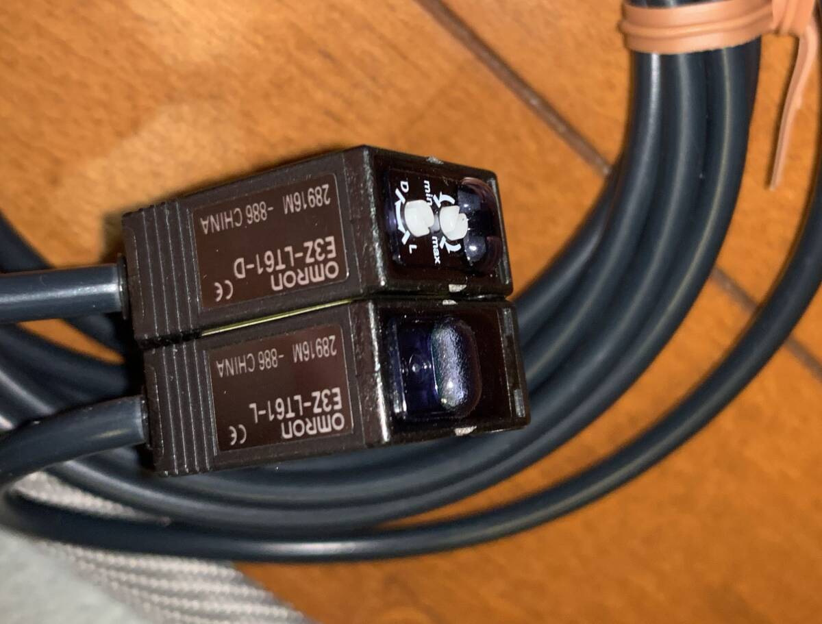 Yahoo!オークション - 送料込 オムロン E3Z-LT61 コード長2M その2