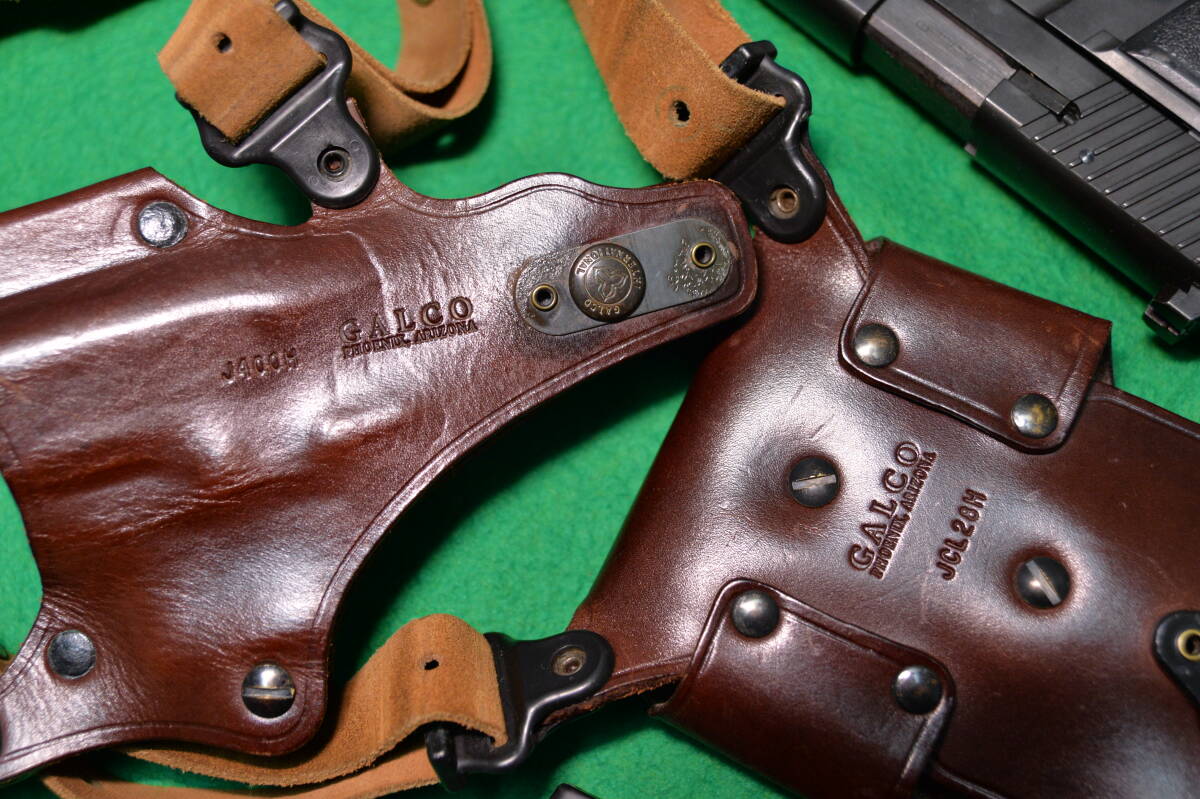 Yahoo!オークション - 実物 GALCO/ギャルコ製 ショルダーホルスターSIG...