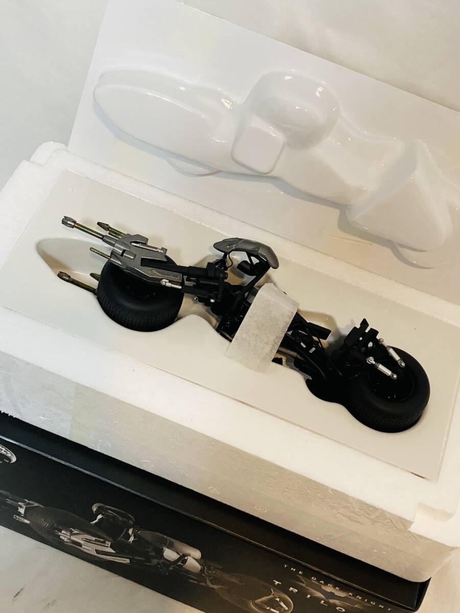 日本代購代標第一品牌【樂淘letao】－HotWHeeLs ELITE ~THE DARK NIGHT TRILOGY~ 1：18スケール BAT-POD 撮影のため開封 未飾品