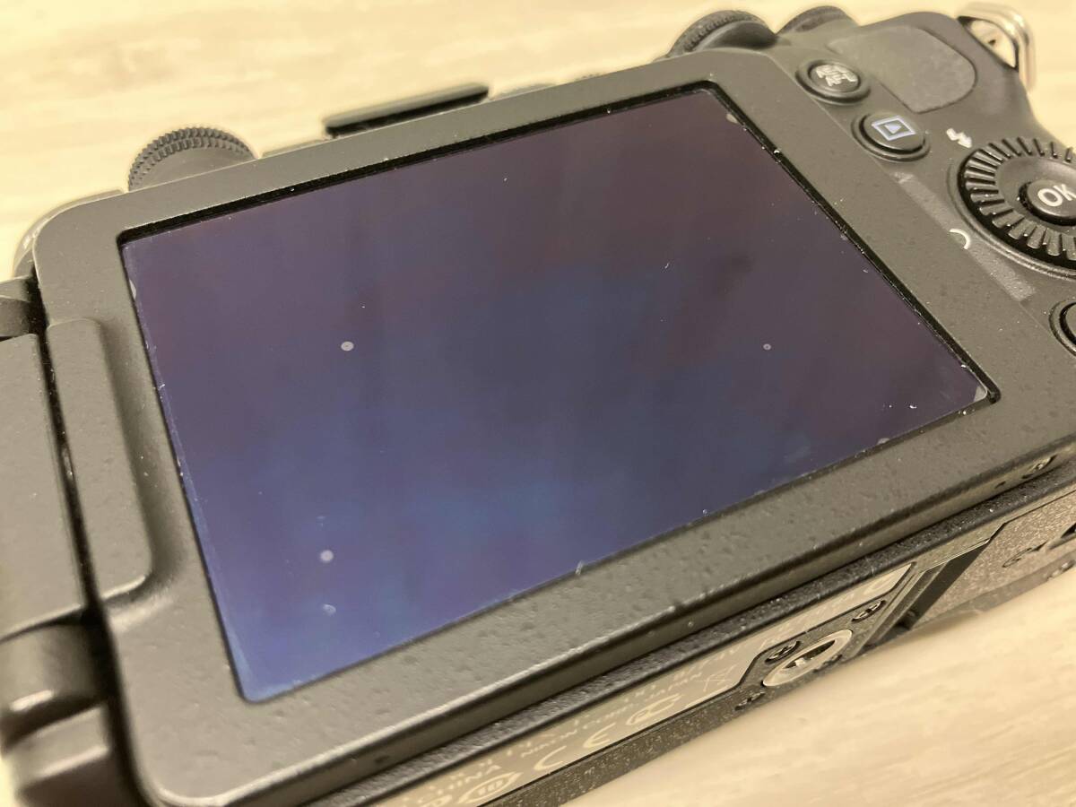 ジャンク Nikon ニコン デジタルカメラCOOLPIX P7700 コンパクト ジャンク Nikon ニコン デジタルカメラCOOLPIX P7700 コンパクト