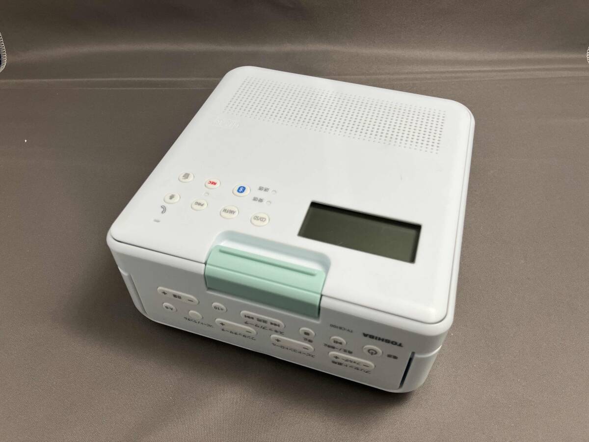 Yahoo!オークション - TOSHIBA TY-CB100 [防水SD/CDラジオ] ラジオ