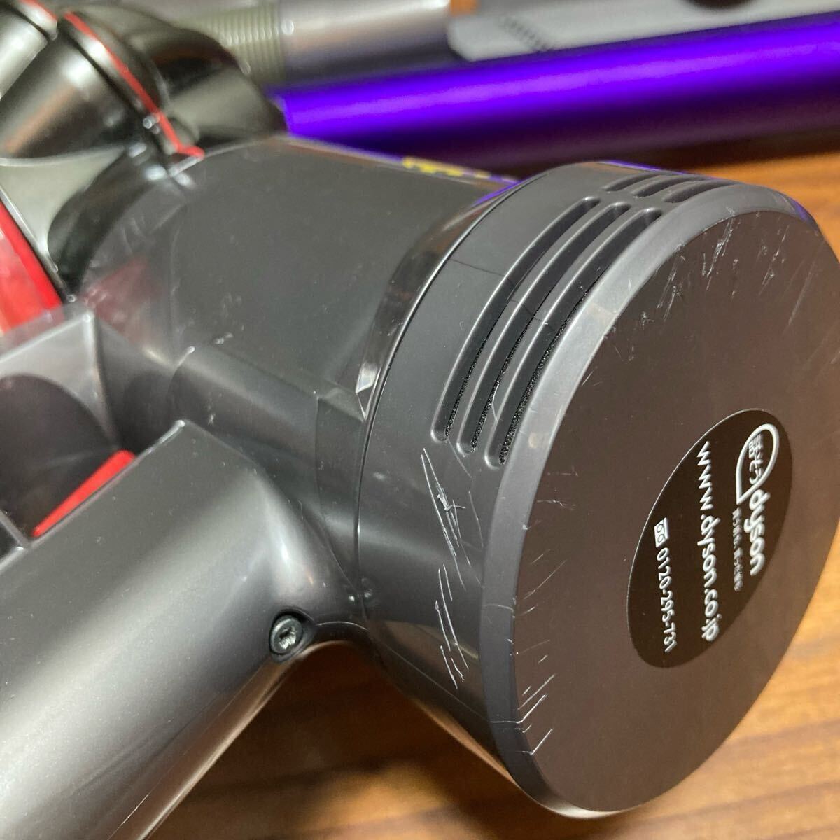 Yahoo!オークション - D151 ダイソン dyson コードレスクリーナー SV11...