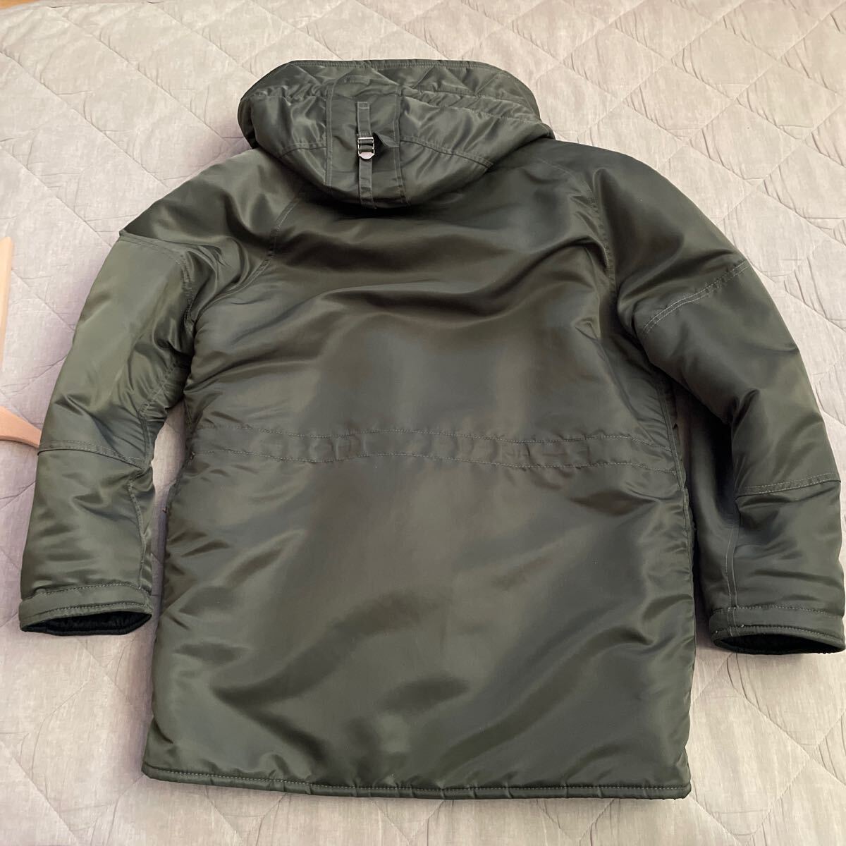 Yahoo!オークション - wtaps N-3B オリーブ 未使用 M