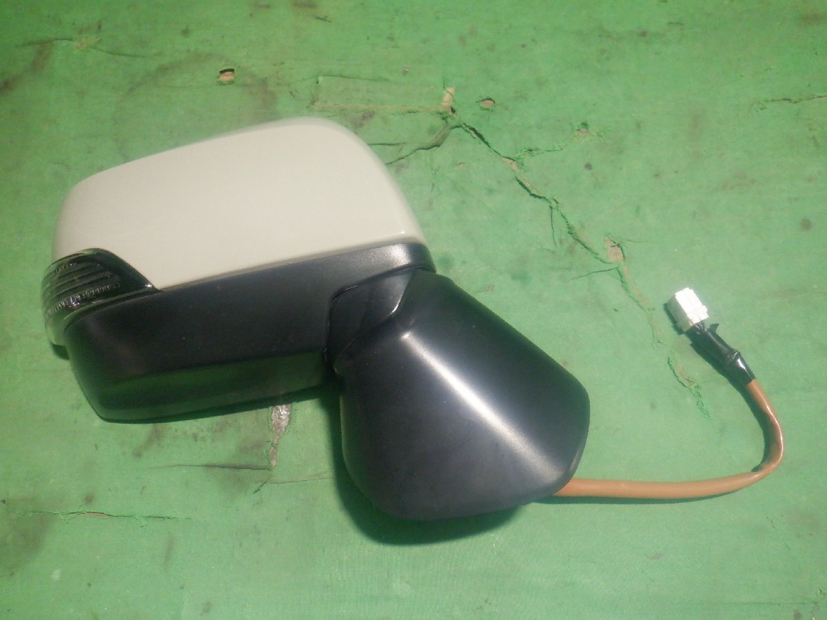 Yahoo!オークション - 【C】スバル XV GP7/GP6 純正 右ドアミラー 電動...