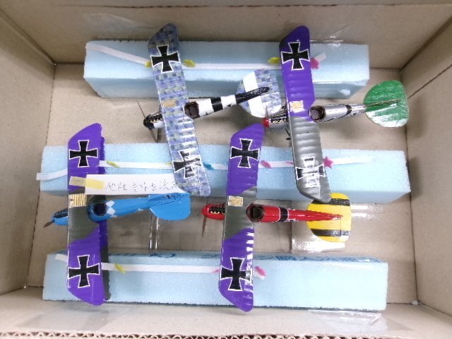 エデュアルド など 1/72 アルバトロス D.V プラモデル 完成品 セット 4122-858(完成品)｜売買されたオークション情報、yahooの商品情報をアーカイブ公開 - オークファン ...