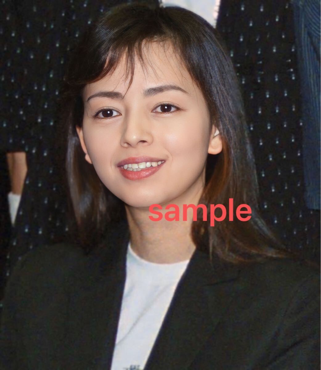 Yahoo!オークション - A4サイズ ラミネートポスター 防水加工 可愛い ...