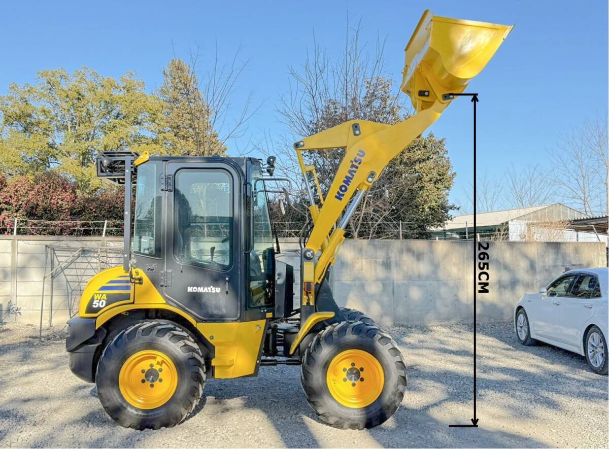 Yahoo!オークション - コマツ KOMATSU ホイルローダー WA50-6型 キャ...