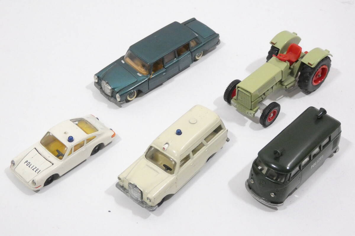 Yahoo!オークション - 9865T/Siku ジク 当時物 ヴィンテージカー まと...