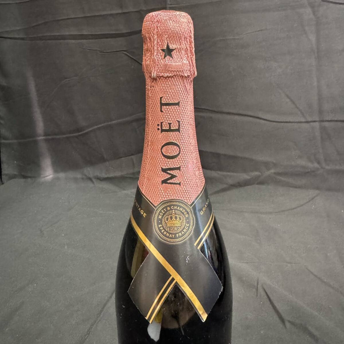 Yahoo!オークション - 25仙/C000043-3/OY4000/A031-129/ 酒 MOET ＆ CH...