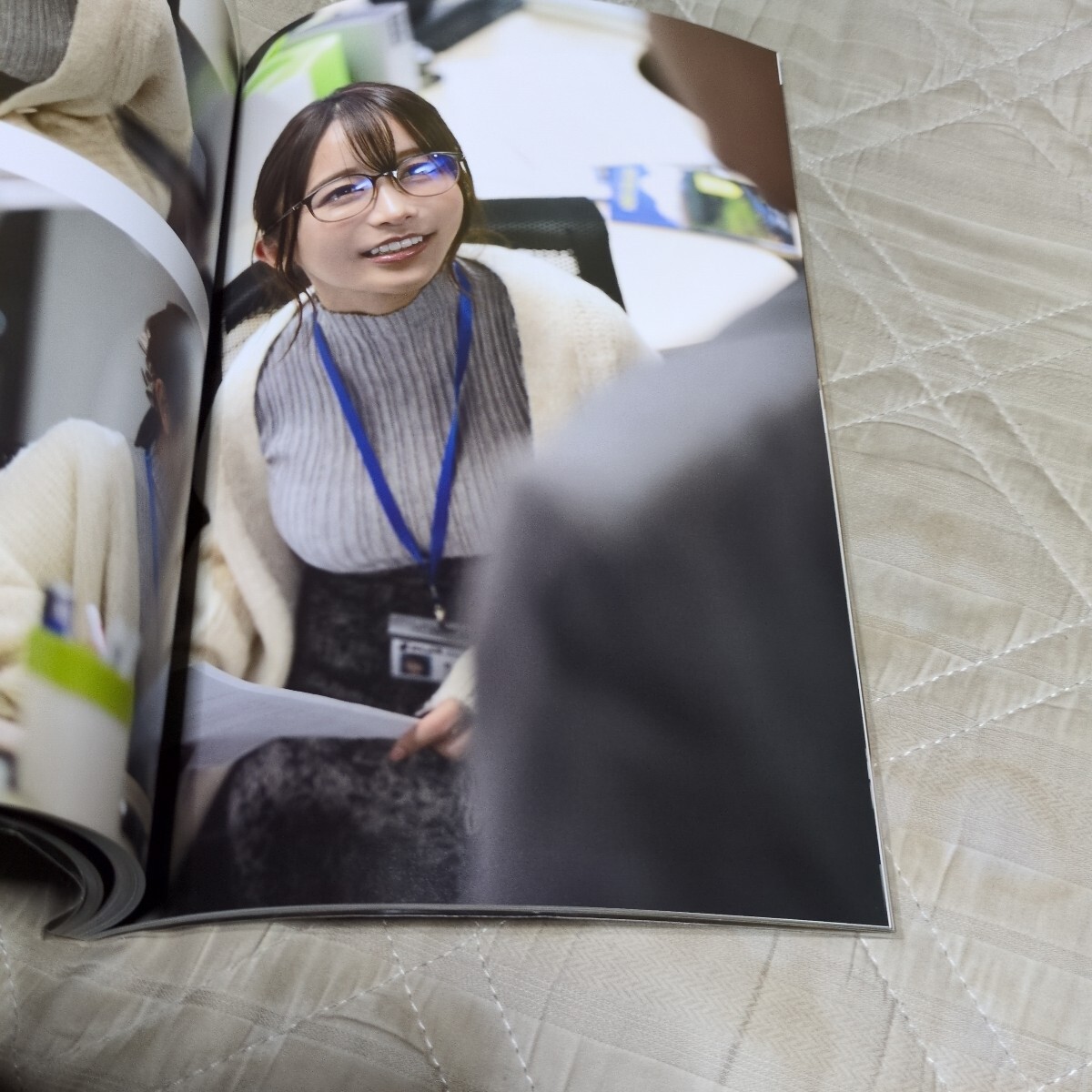 Yahoo!オークション - いくみ 写真集 MITSU 直筆サイン入り