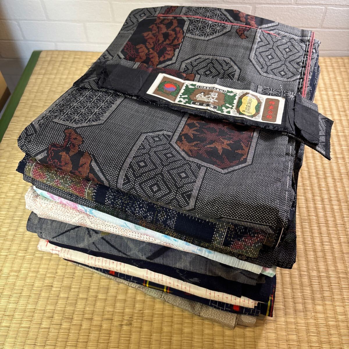 Yahoo!オークション - 紬 着物 まとめて 10品 A479 大島紬 紬 着物 正...