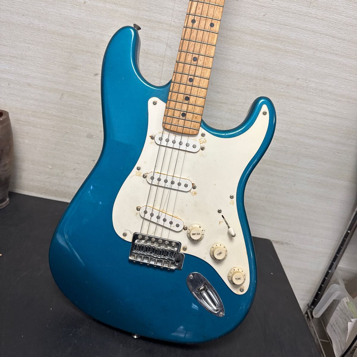 Yahoo!オークション - t2-102 FERNANDES フェルナンデス エレキギター ...