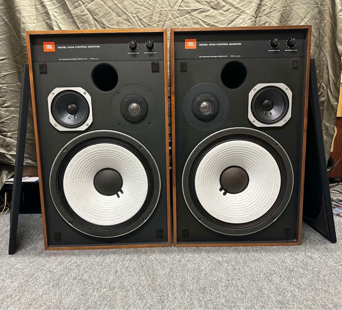 JBL 4312A スピーカーペア 動作良好(スピーカー本体)｜売買されたオークション情報、yahooの商品情報をアーカイブ公開 - オークファン（aucfan.com）