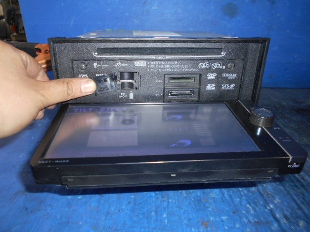 Yahoo!オークション - (H)カーナビ トヨタ純正 NSZT-W62G フルセグ/SD/...