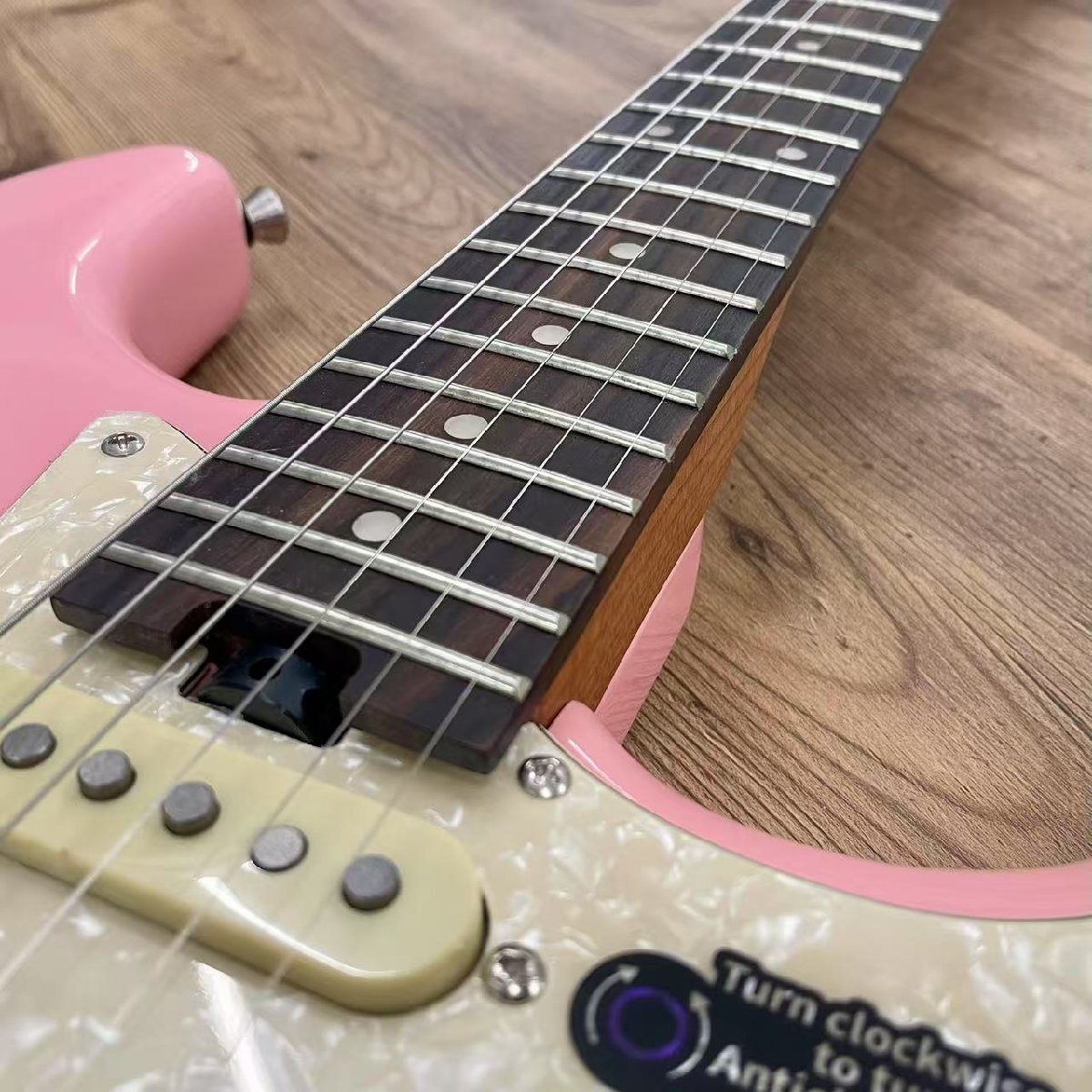 Yahoo!オークション - ギター Mooer GTRS S800 Pink / a47929 ストラト...