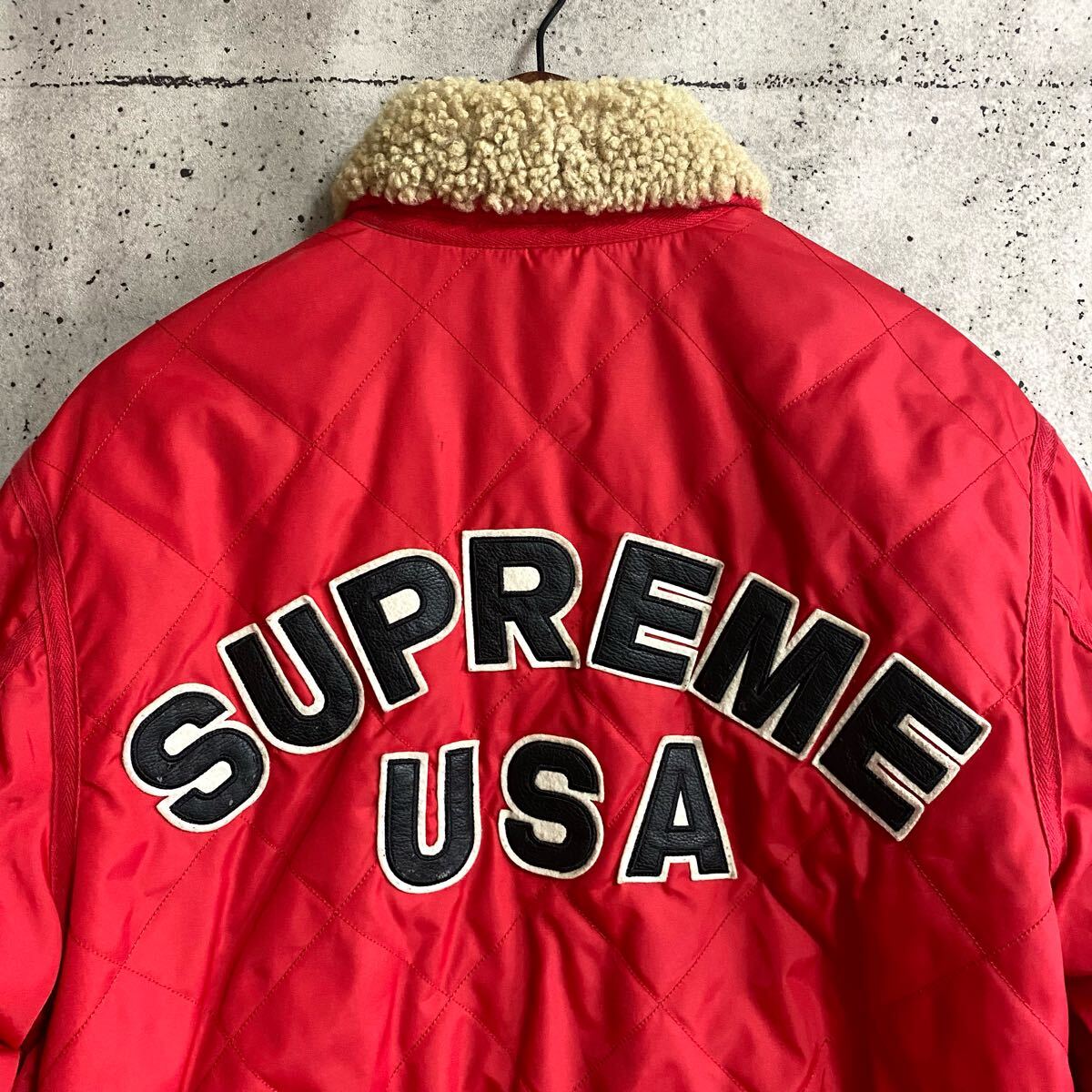 本物 Supreme シュプリーム Quilted Nylon Tanker Jacket 中綿 本物 Supreme シュプリーム Quilted Nylon Tanker Jacket 中綿