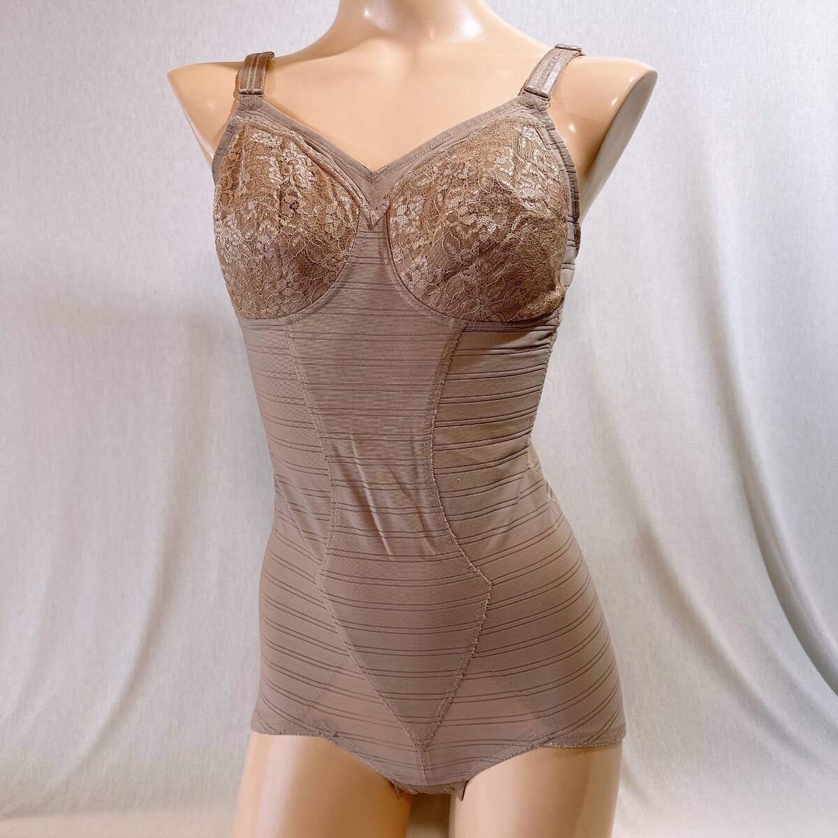 Yahoo!オークション - 86 高級 ボディスーツ D80L