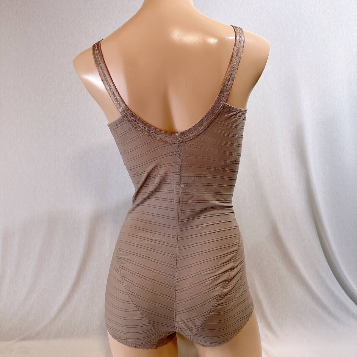 Yahoo!オークション - 86 高級 ボディスーツ D80L