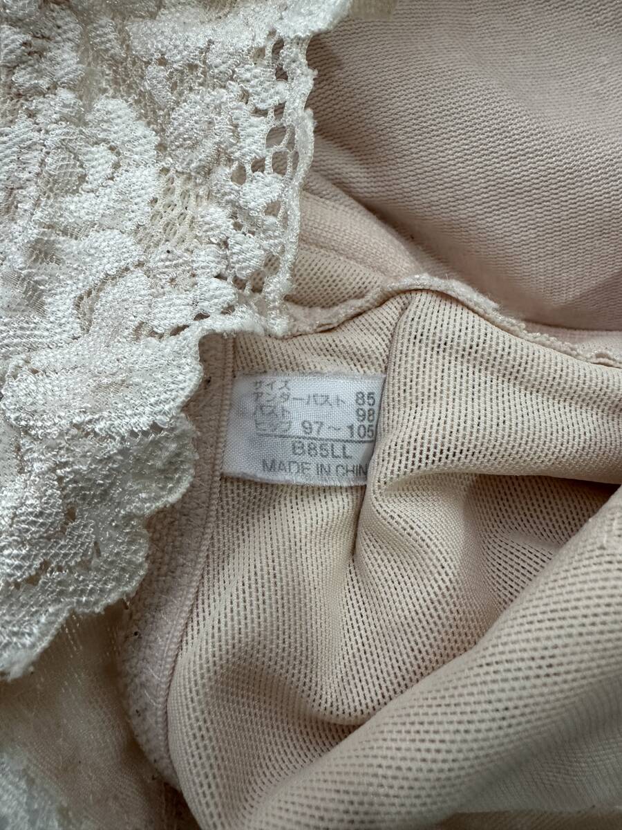 Yahoo!オークション - 142 高級 ボディスーツ B85LL