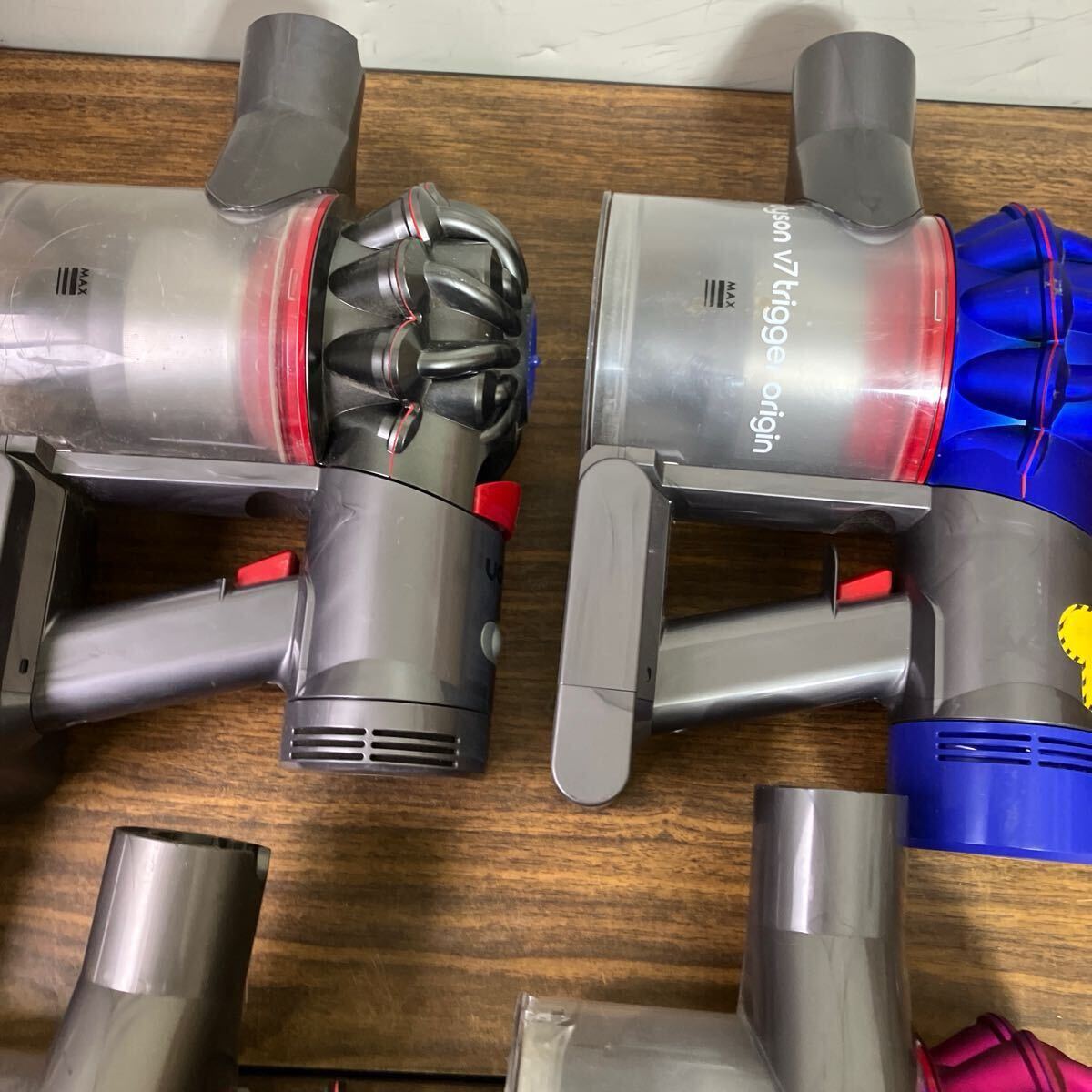 Yahoo!オークション - ダイソンsv11 hh11 計5台 ジャンク