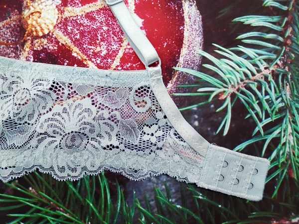 Yahoo!オークション - D80020-P D80/L【1点限り商品】ブラ・ショーツセ...