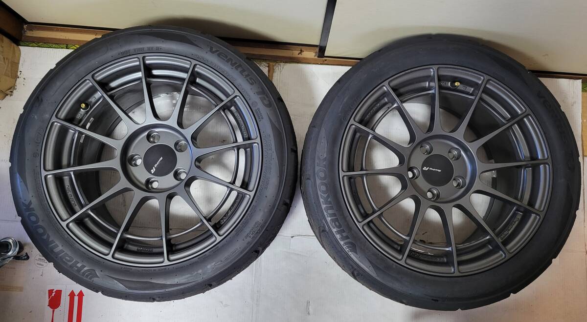 Yahoo!オークション - ENKEI エンケイ NT03 RR 17 9J ET35 5/114.3 2...