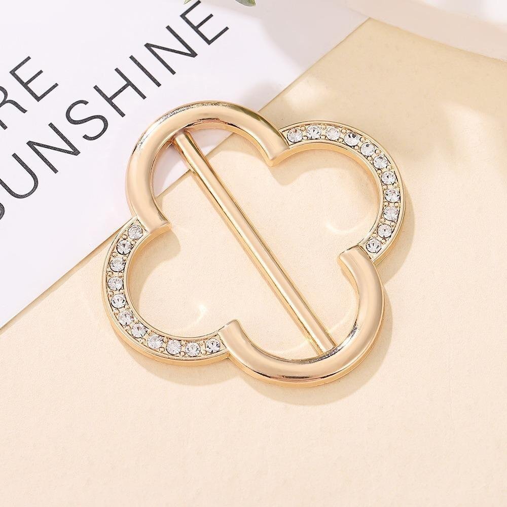 Yahoo!オークション - S3640 キラキラ クローバー スカーフバックル/ゴ...