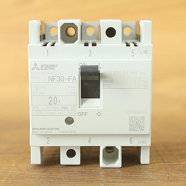 Yahoo!オークション - 未使用）三菱電機/MITSUBISHI NF30-FA 3P/20A ノ...