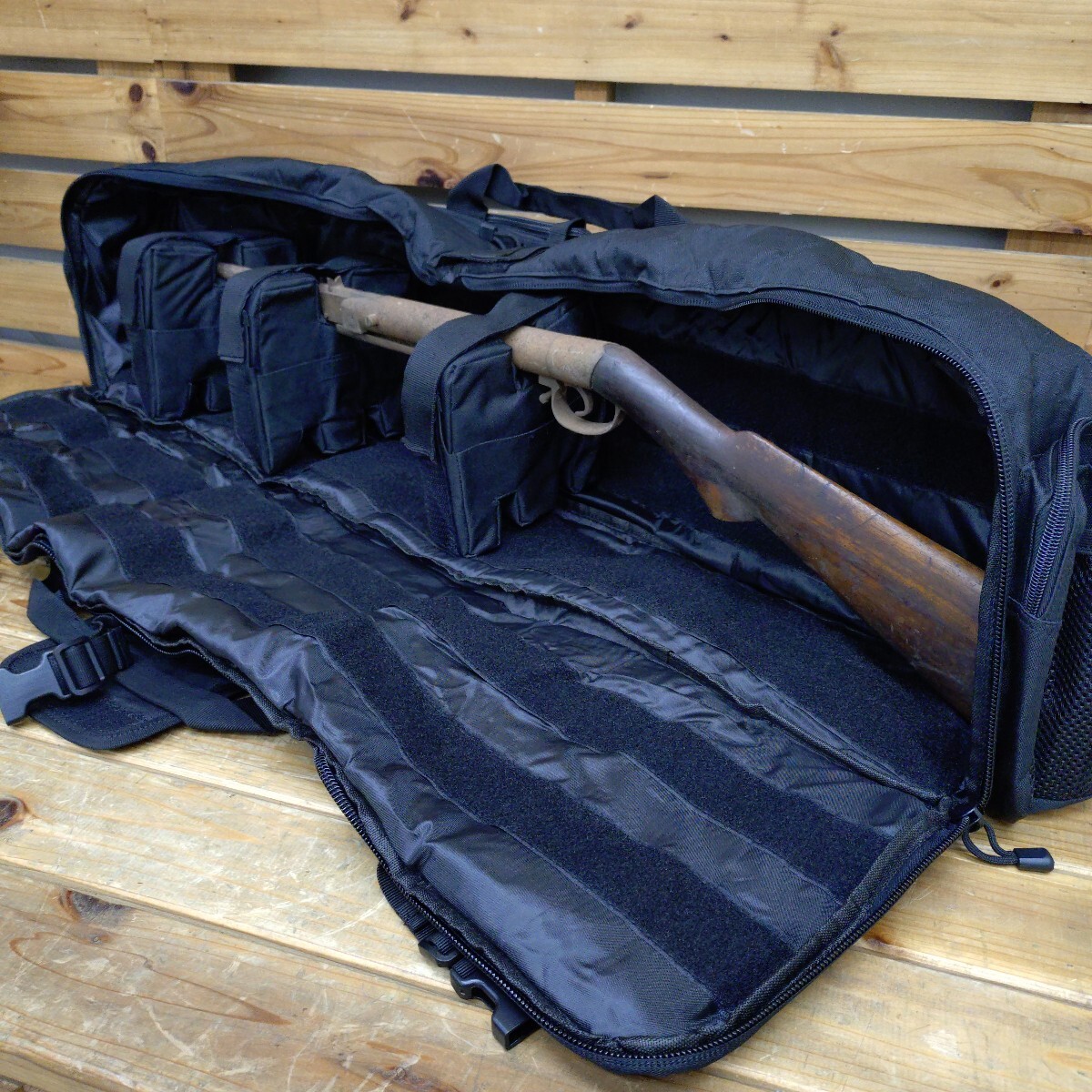 Yahoo!オークション - 美品 ガンケース W100cm ブラック 2本収納 ライ...