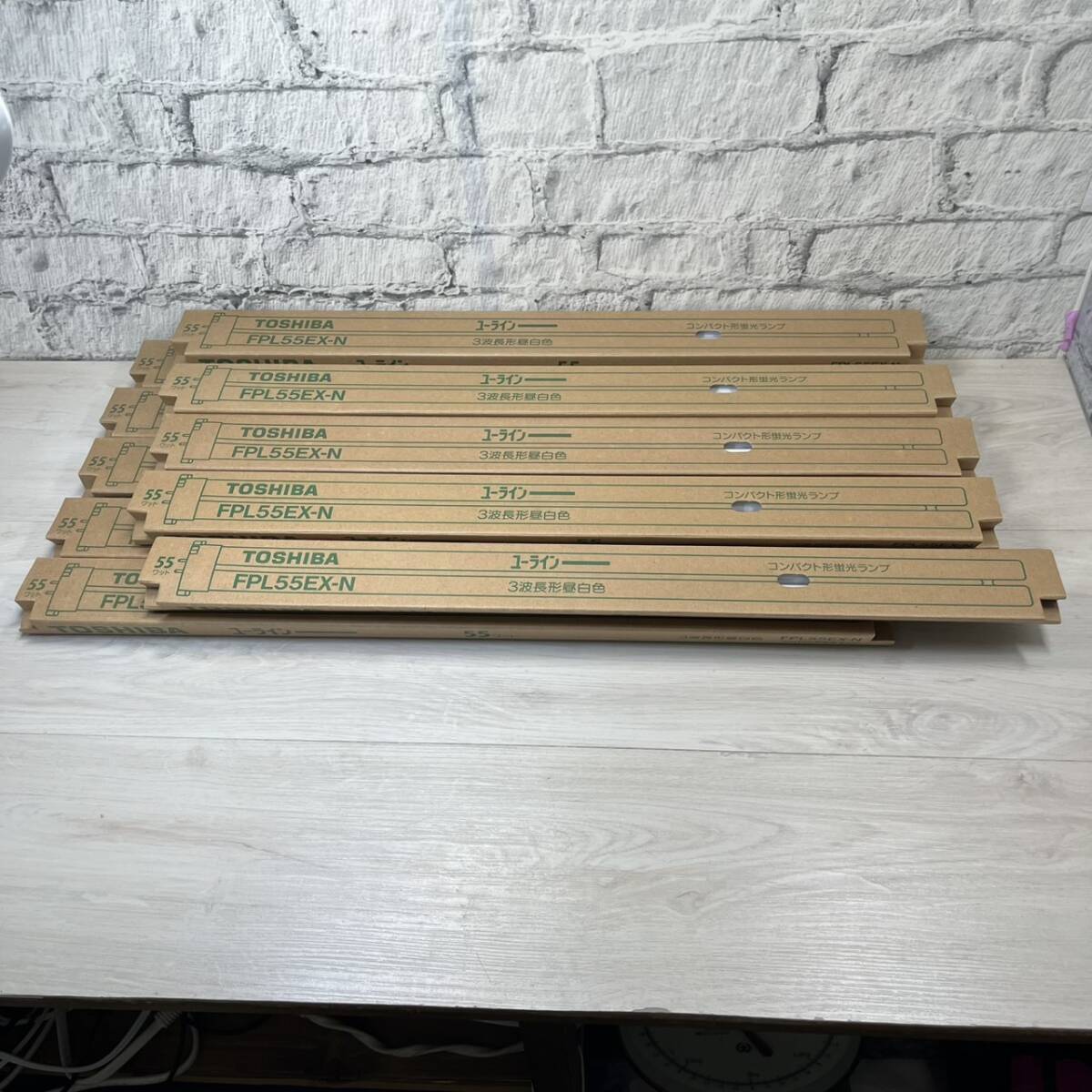 Yahoo!オークション - 【YH-1408】未使用保管品 東芝 TOSHIBA FPL55EX-...