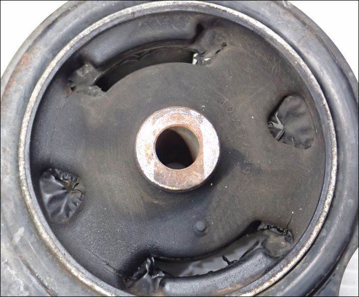 Yahoo!オークション - セリカ ( ST202 ) 5速 用 純正 エンジンマウン...