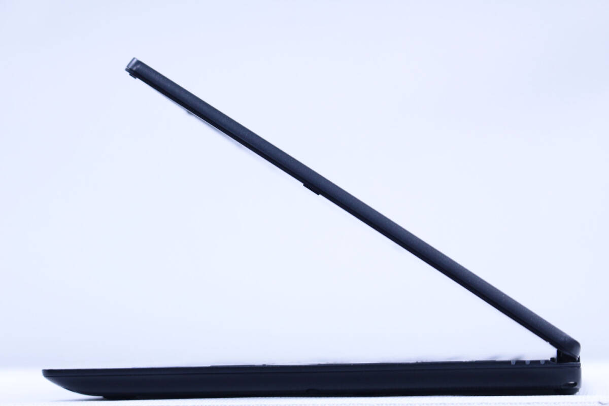 Yahoo!オークション - 1円～ 軽量薄型約917g 持ち歩き最適 Windows11 1...