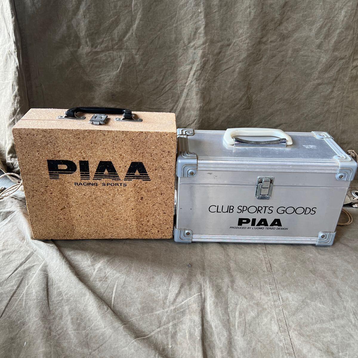 Yahoo!オークション - PIAA ケース 2点セット 販売 ピア レーシング TE...