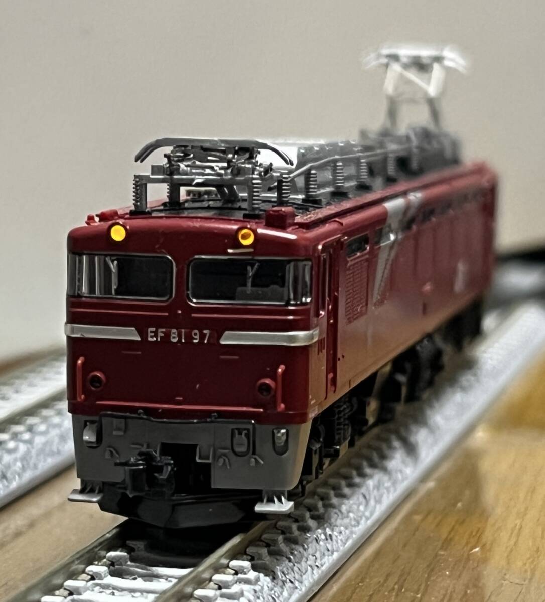 Yahoo!オークション - TOMIX 9126 JR EF81 北斗星 電気機関車 97号機 ...