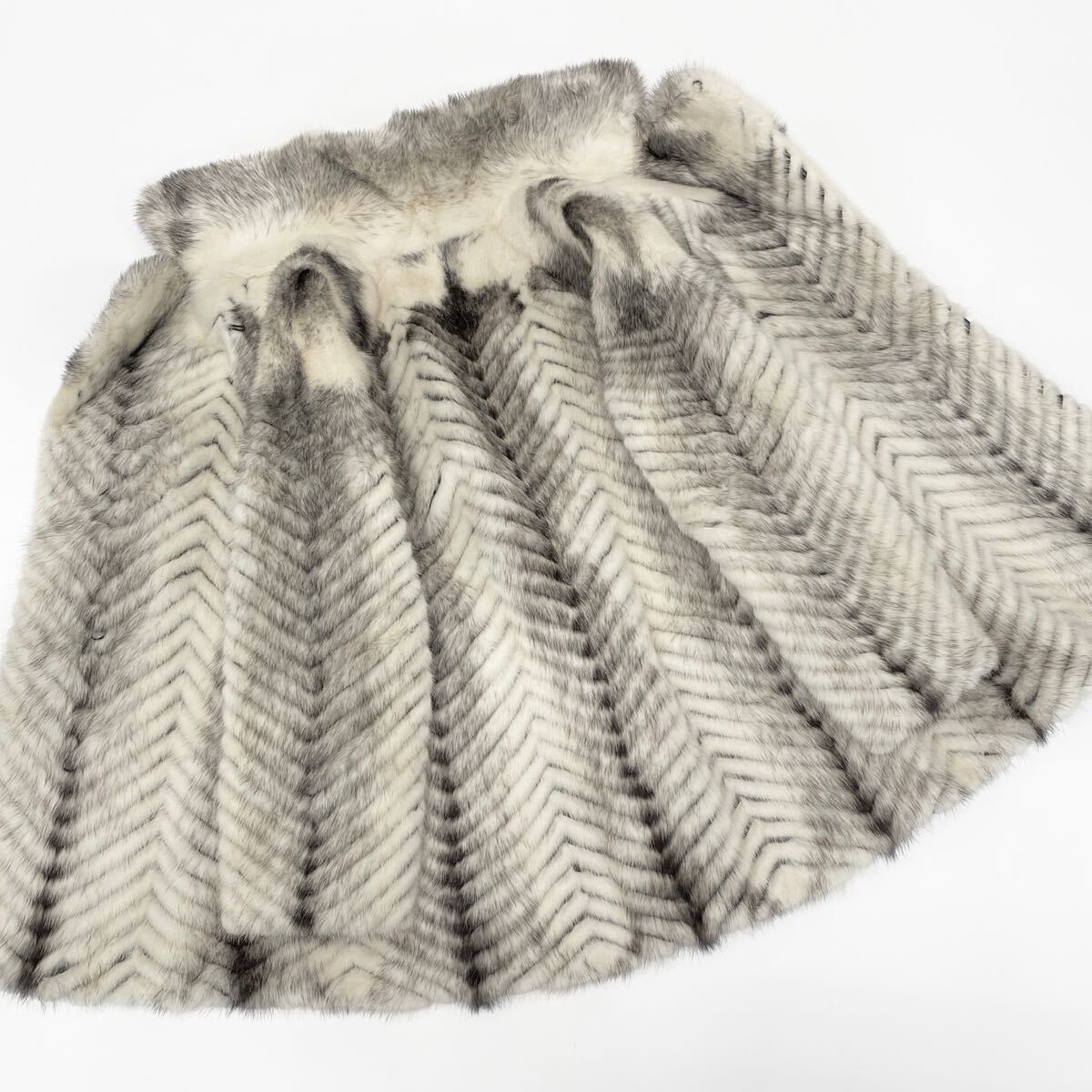 Yahoo!オークション - b28-6 最高級毛皮 クロスミンク ミンクコート ハ...