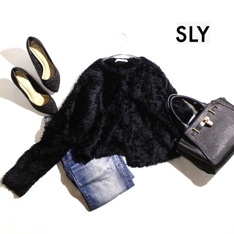 Yahoo!オークション - 美品 SLY スライ ショート シャギーニットカーデ...