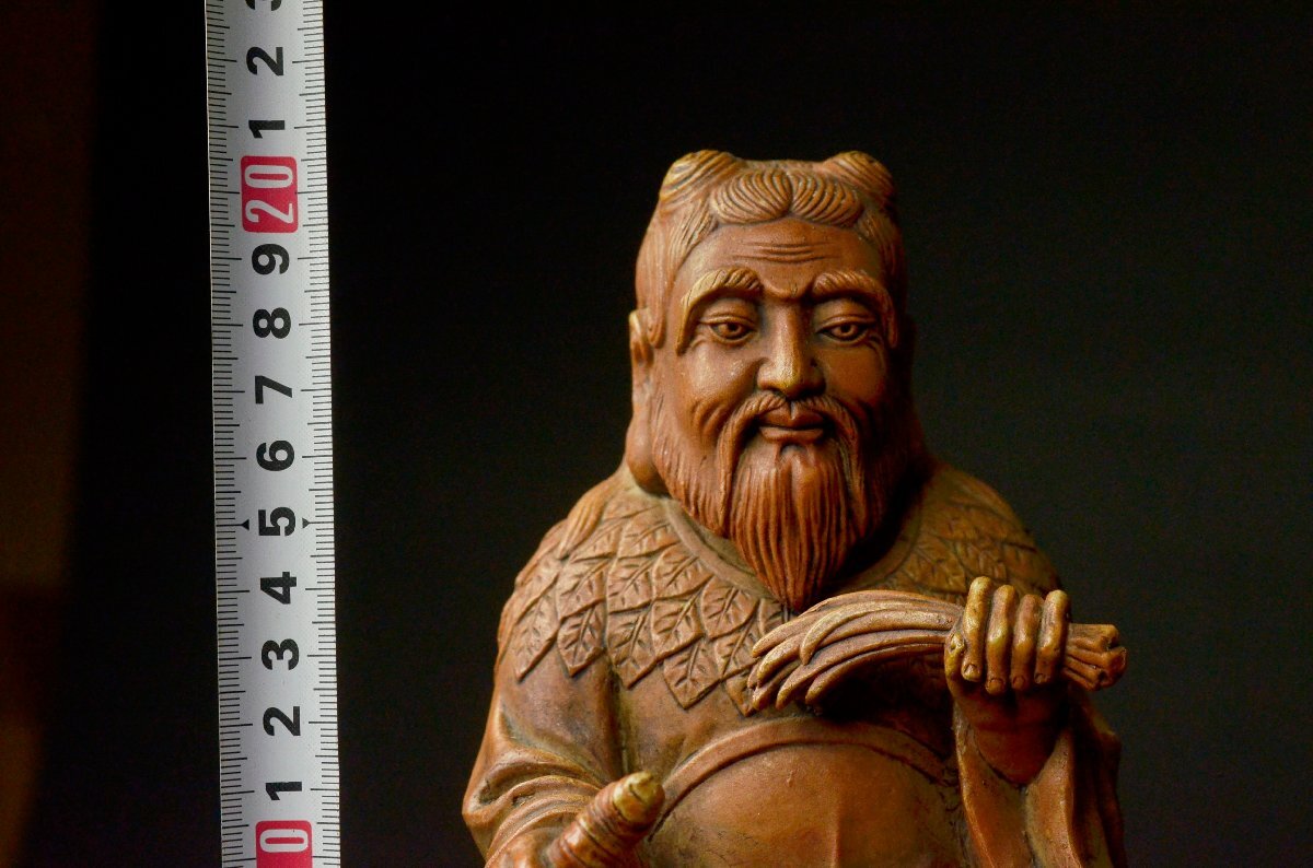 Yahoo!オークション - 【YB】木彫人物像 中国古玩骨董IW12