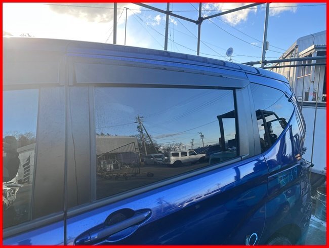 Yahoo!オークション - フリード GB7 リアドア左 管理番号 5169