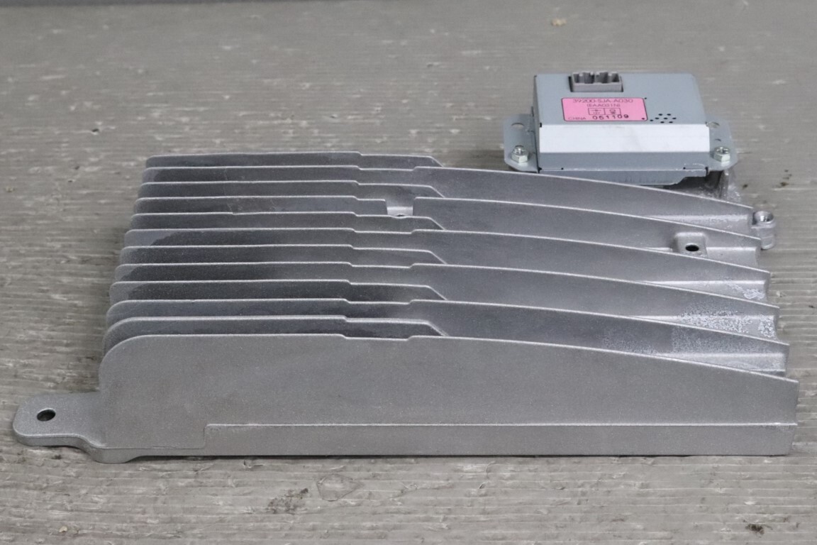 Yahoo!オークション - ホンダ レジェンド(KB1) 純正 BOSE 破損無 動作...