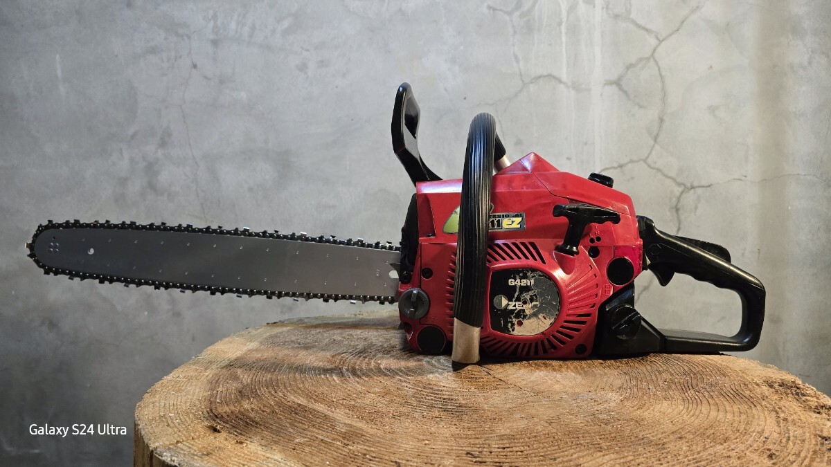 Yahoo!オークション - [中古可動品]ZENOAH/ゼノア チェーンソーG4211EZ...