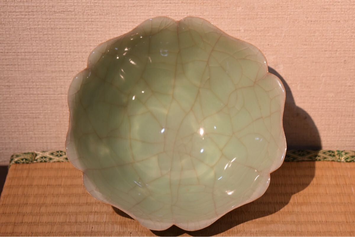 Yahoo!オークション - 【GE】E152【コレクター所蔵品】川瀬忍 青磁鉢 ...