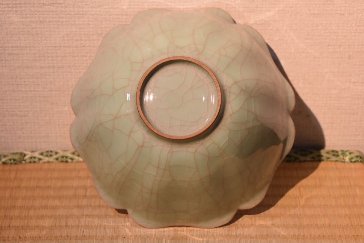 Yahoo!オークション - 【GE】E152【コレクター所蔵品】川瀬忍 青磁鉢 ...