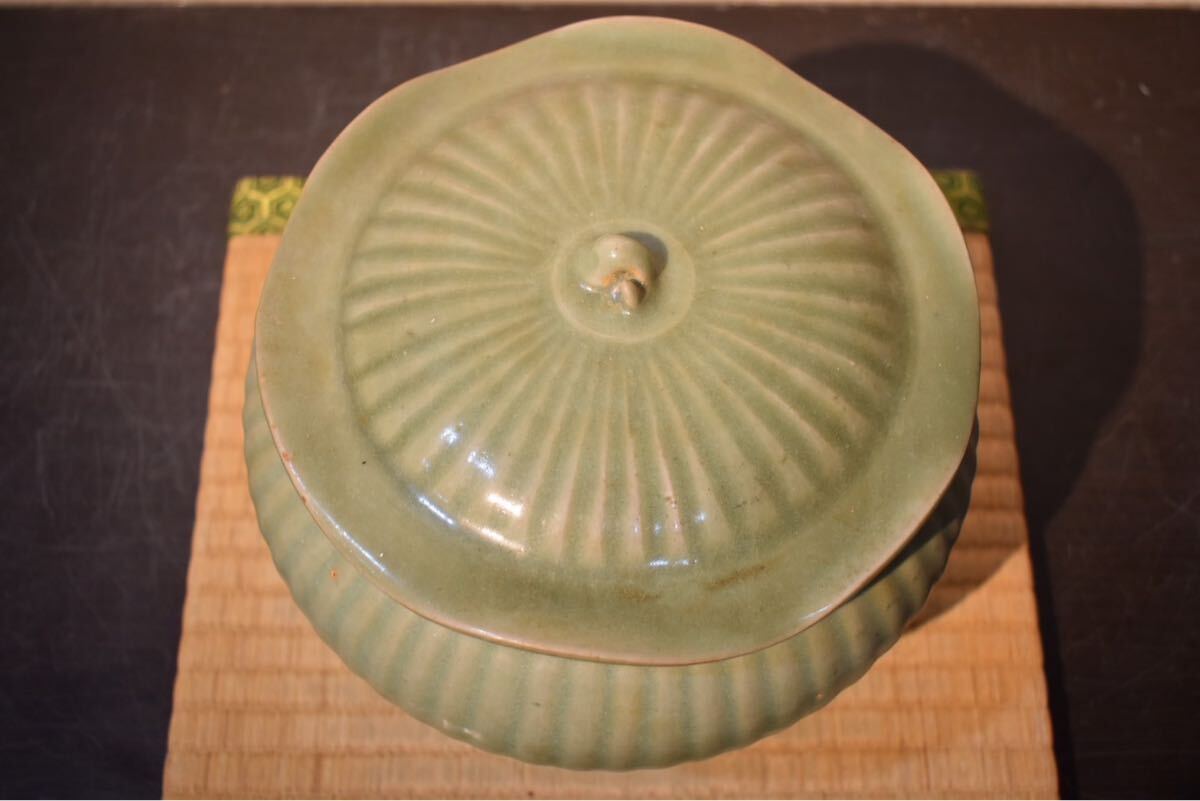 Yahoo!オークション - 【GE】Y302【コレクター所蔵品】時代 青磁蓋物