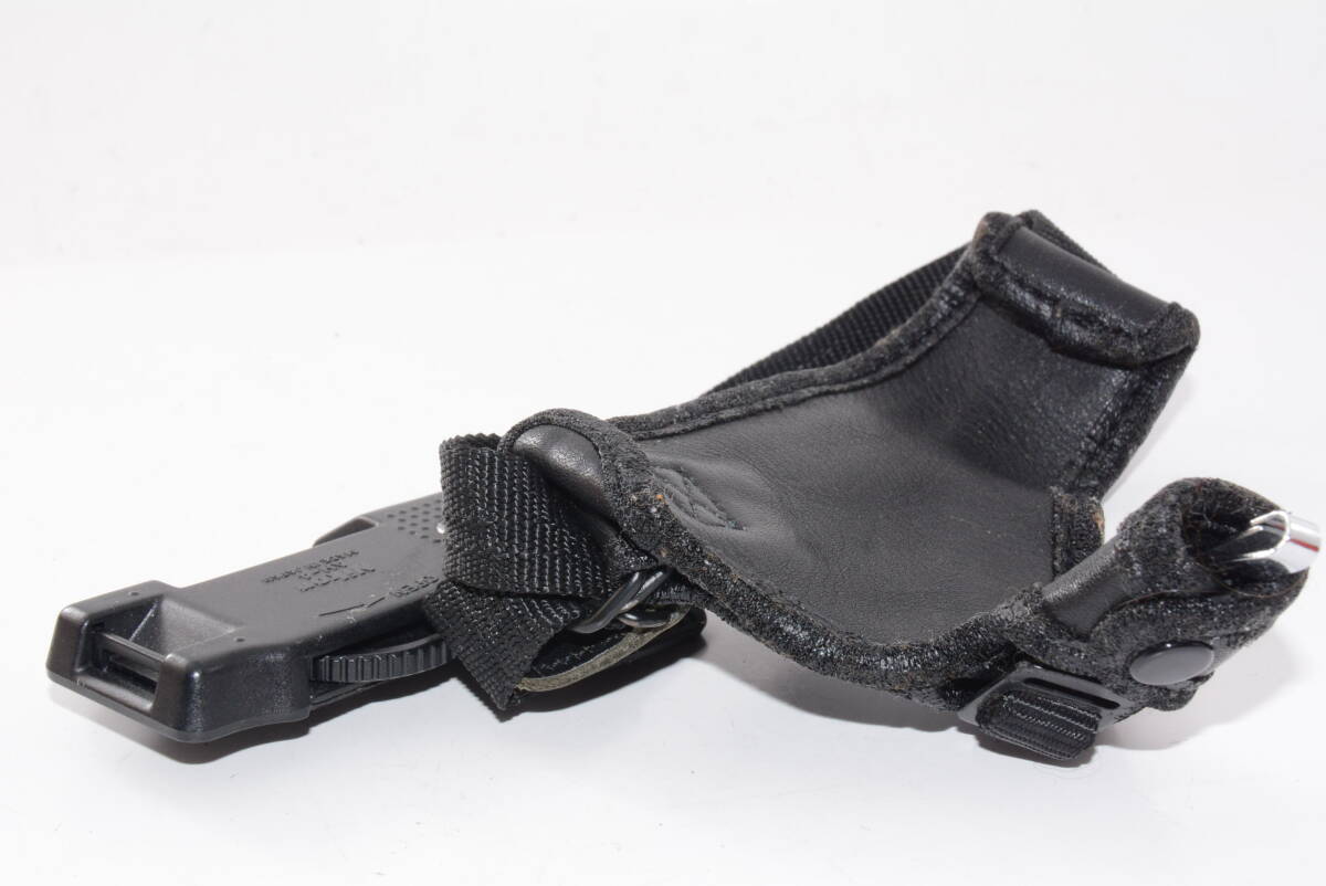 Yahoo!オークション - 【外観並級】ニコン NIKON AH-4 [ハンドストラッ...